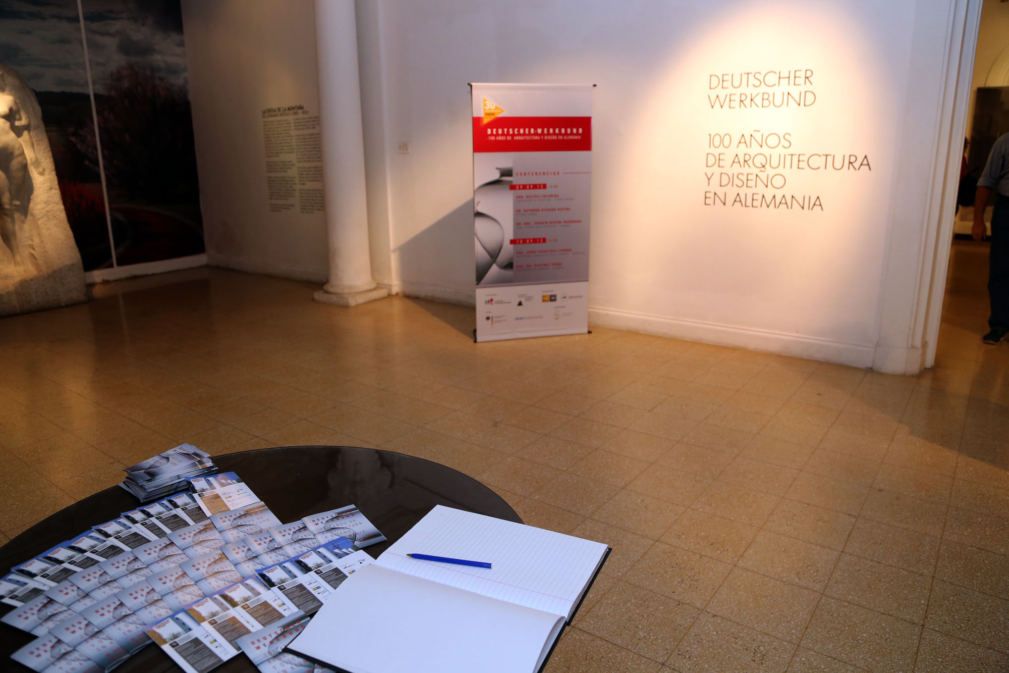 Inauguraron en Santa Fe la muestra “Deutscher Werkbund - 100 años de ...